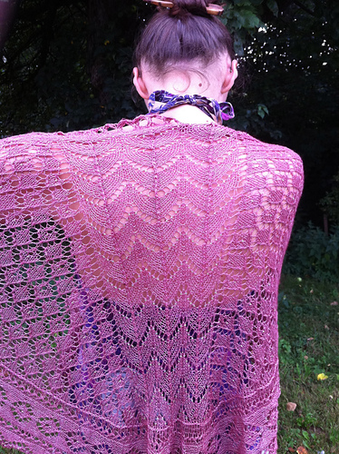 Ravelry: Judith pattern by Julia Riede