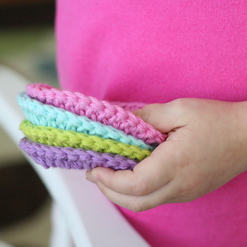 Ravelry: Cotton Facial Scrubbies/Dish Scrubbies pattern by Lauren Brown