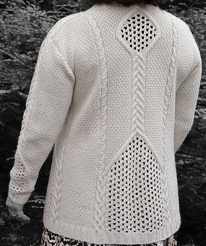 Ravelry: Korinne pattern by Kristi Holaas
