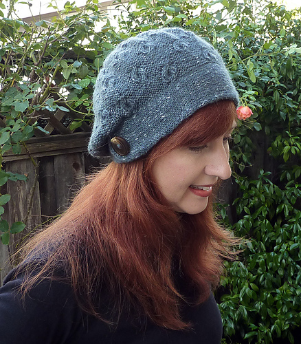 Ravelry: Encircle pattern by Woolly Wormhead