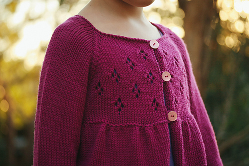 Ravelry: Little Ancolie pattern by Nadia Crétin-Léchenne