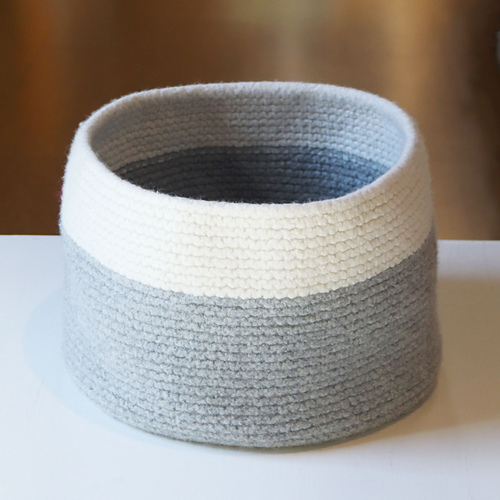 Ravelry: Easy Felted Basket Round pattern by Alice Kim