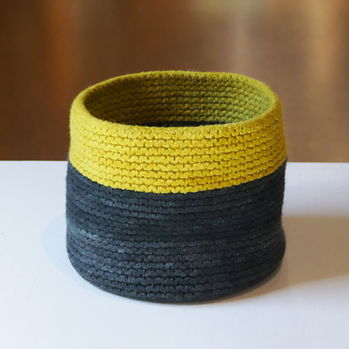 Ravelry: Easy Felted Basket Round pattern by Alice Kim