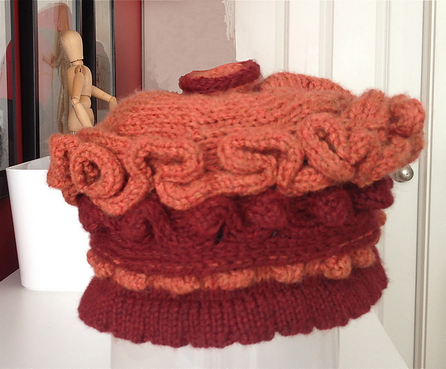 Ravelry: Loopity Lou Hat pattern by Susan Guagliumi