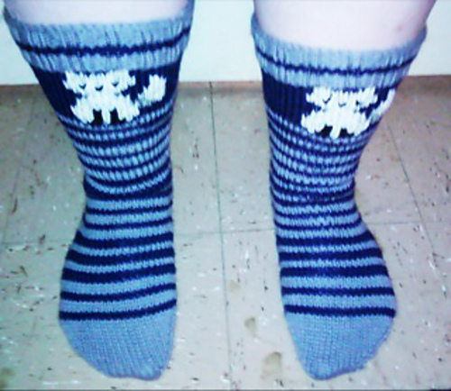 Ravelry: Small Fox Socks pattern by Rachel Bearse