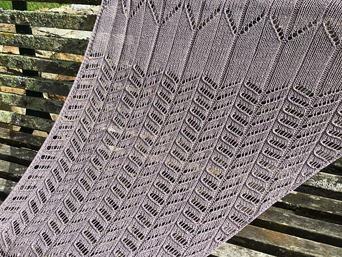 Ravelry: Morning Stillness pattern by Lisa Hannes
