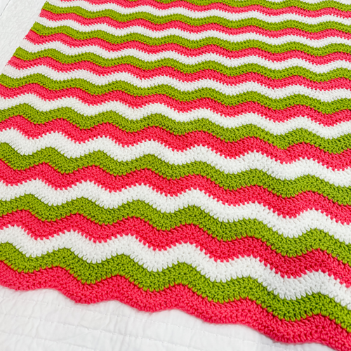 Ravelry: Easy Ripple Baby Blanket pattern by Kylee Keller