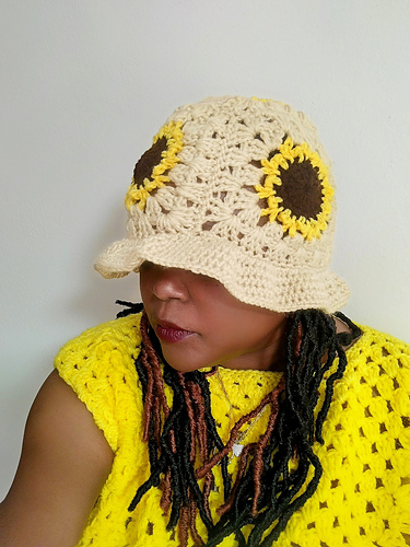 Ravelry: Sunny Daze Sunflower Bucket Hat pattern by (Michelle T ...