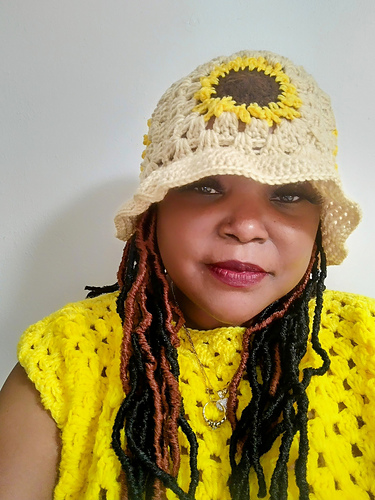 Ravelry: Sunny Daze Sunflower Bucket Hat pattern by (Michelle T ...