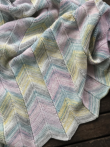 Ravelry: Northeasterly pattern by Skeinanigans