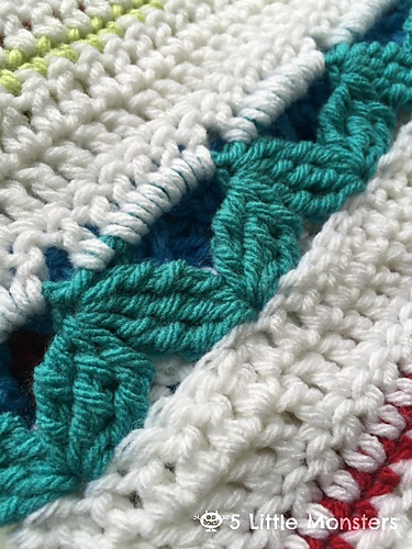 Ravelry: Rickrack Stripe Baby Blanket pattern by Erica Dietz