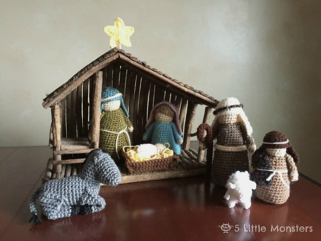 Ravelry: Nativity Set pattern by Erica Dietz