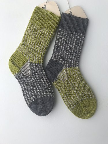 Ravelry: Gallivant pattern by Francesca Hughes