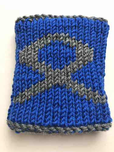 Ravelry: Double knitted ribbon wristband pattern by 8-Bit Knit Nerd