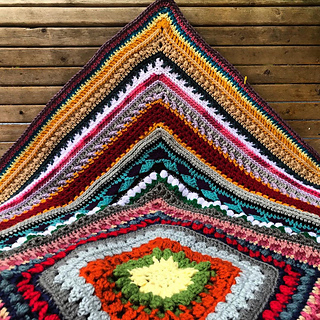 Ravelry: ACountryYarn's Ridiculously Random Blanket