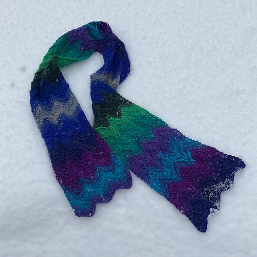Ravelry: Zig zag scarf (3 ways) pattern by Susan Ashcroft