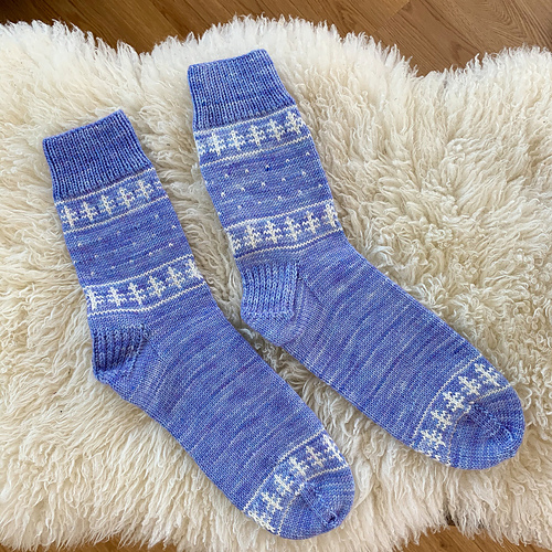 Ravelry: Dale pattern by A Homespun House