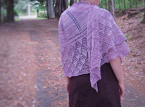 Ravelry: Emma Ashleigh pattern by Abbey Morris