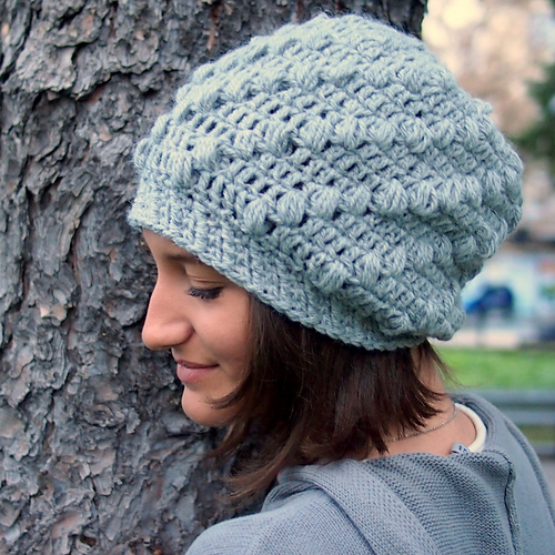 Ravelry: Spiral slouchy hat pattern by Ana D