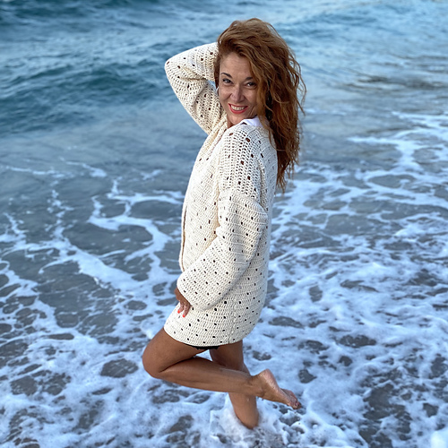 Ravelry: Dottie cardigan pattern by Ana D