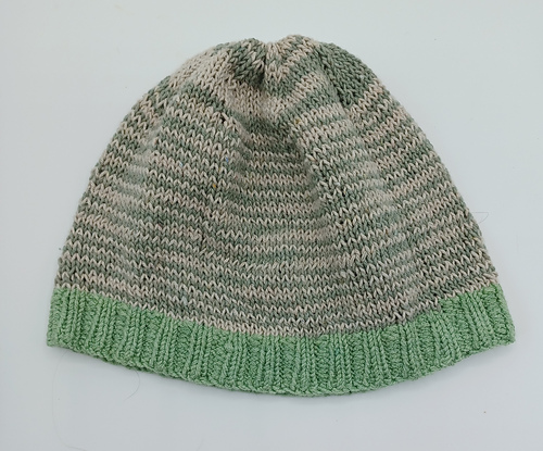 Ravelry: Basic Beanie DK pattern by Adelle Gardiner