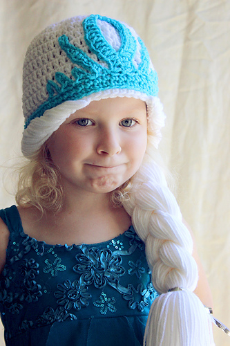 Ravelry: Crochet Crowned Elsa Hat pattern by Rebecca Lueck