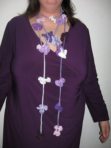 Ravelry: Flower Necklace Scarf pattern by Meladoras Creations