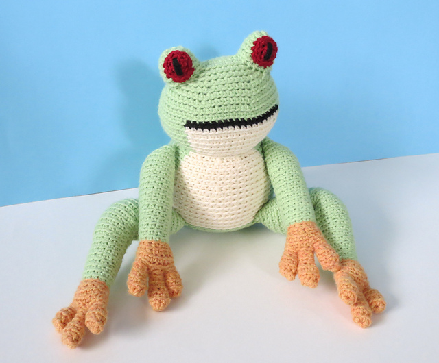 Ravelry: Franklin the Tree Frog pattern by Adriana Aguirre