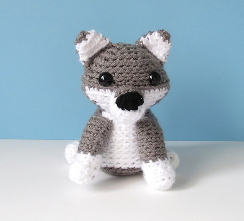 Ravelry: Gael the Tiny Grey Wolf pattern by Adriana Aguirre