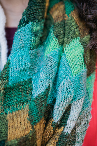 Ravelry: Noro Entrelac Snood pattern by Kim Botly