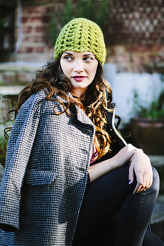 Ravelry: Greengage Hat pattern by Deborah Stuart