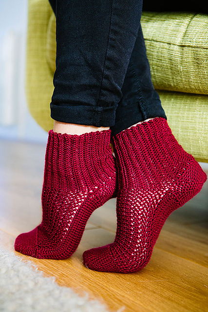 Ravelry: Pop! Socks pattern by Katherine Mills