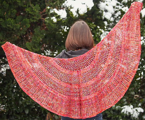 Ravelry: Solar Flare pattern by Ágnes Kutas