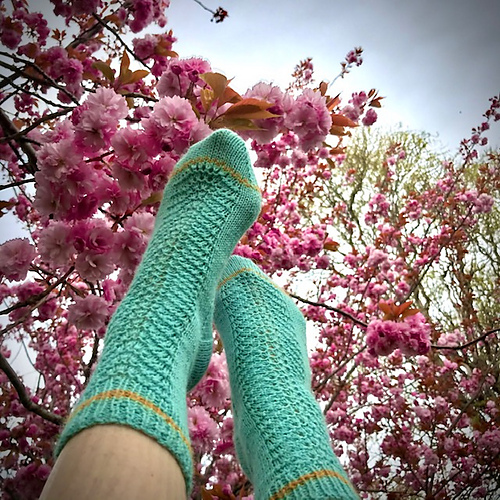 Ravelry: Fann Socks pattern by Alisa Hartzel