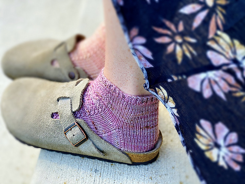Ravelry: Fann Socks pattern by Alisa Hartzel
