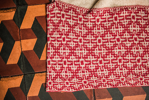 Ravelry: Tesserae pattern by Marjorie Martin