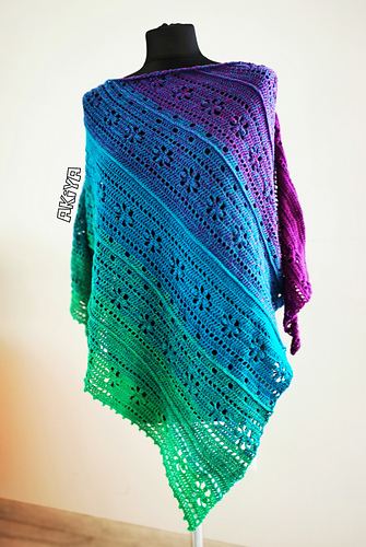 Ravelry: Steffi Flower pattern by Akiya Handmade