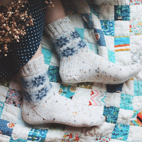 Ravelry: Quilty Cabin Socks pattern by Crooked River Crochet