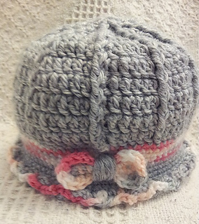 Ravelry: Zoe's Hat pattern by Amy Carrico