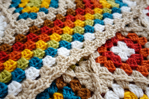Ravelry: Mixed granny square blanket pattern by Alejandra N.