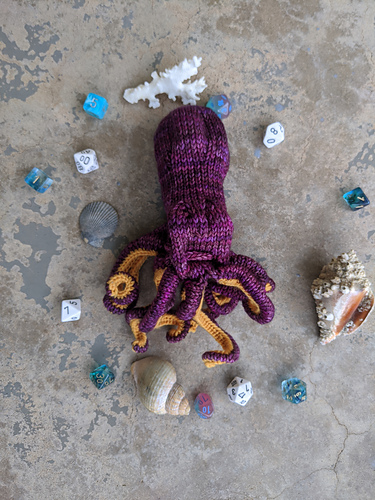 Ravelry: Octopus Bag pattern by Deborah West