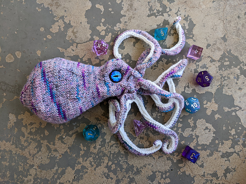 Ravelry: Lightweight Octopus Bag pattern by Deborah West