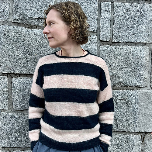 Ravelry: Kumo Sweater pattern by Julia Wilkens