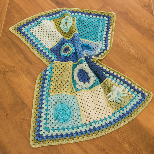 Ravelry: Caron Cake Squares pattern by Ali Crafts Designs