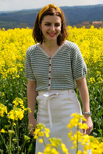 Ravelry: Marinette pattern by Alice Hammer