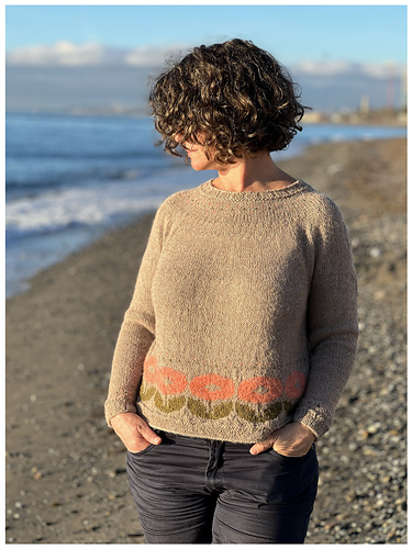 Ravelry: Anemone Sweater pattern by Soraya García