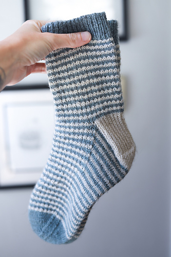 Ravelry: Flannel Socks pattern by Alicia Plummer