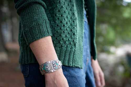 Ravelry: Campside Cozy pattern by Alicia Plummer