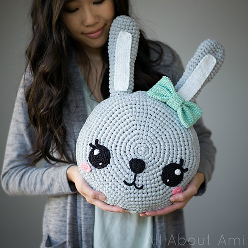 Ravelry: Snuggle Bunny Pillows pattern by Stephanie Jessica Lau