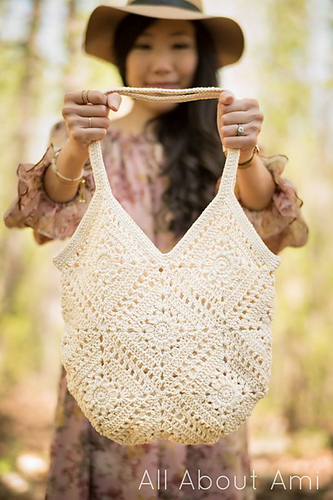 Ravelry: Breezy Days Daisy Bag pattern by Stephanie Jessica Lau